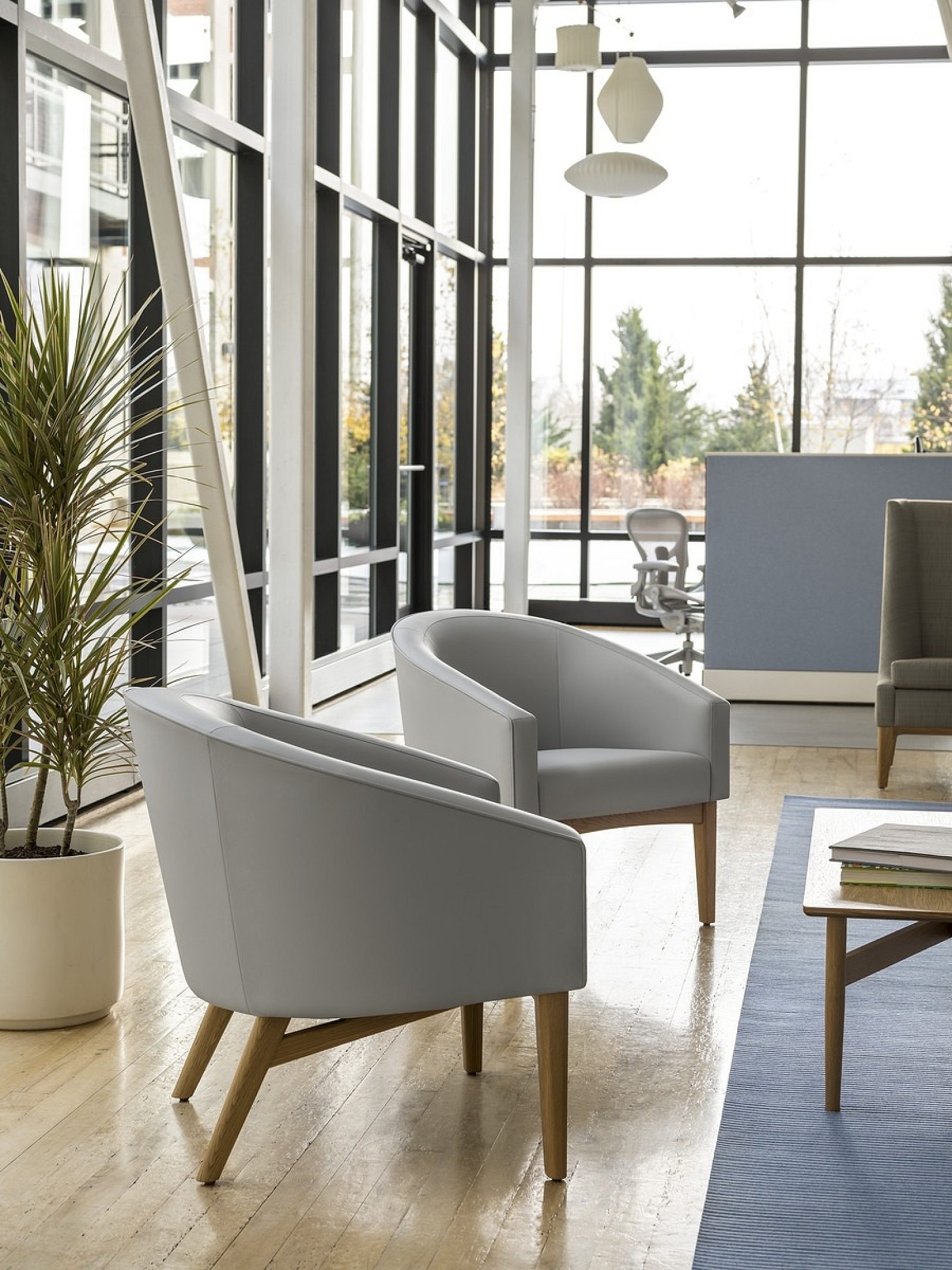 Office Interiors | Nemschoff Sophora Lounge Chair